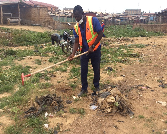 COMMUNAL LABOUR(Friday 12th August, 2022) – KRACHI EAST MUNICIPAL ASSEMBLY